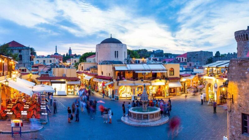 Rhodes: Guided Rhodes City By Night with Live Music & Dinner - Key Points