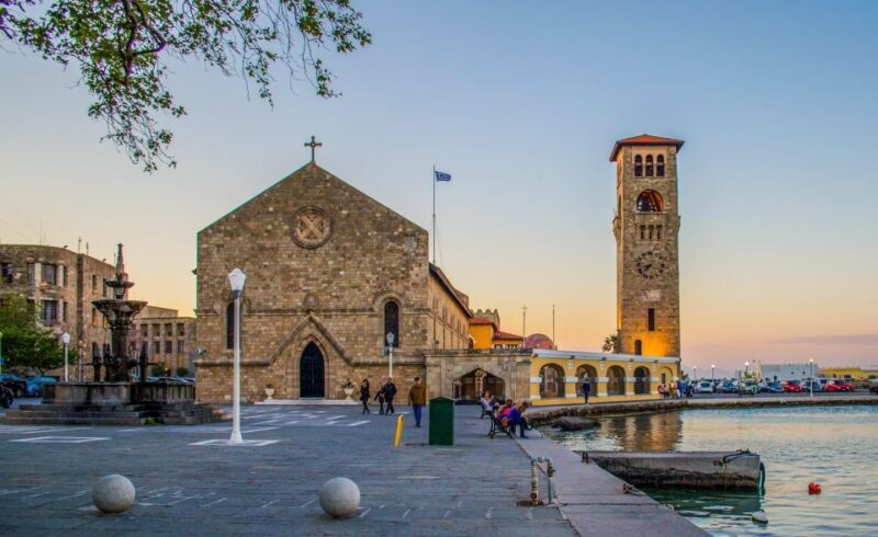 Rhodes: Guided Rhodes City By Night with Live Music & Dinner - The Sum Up