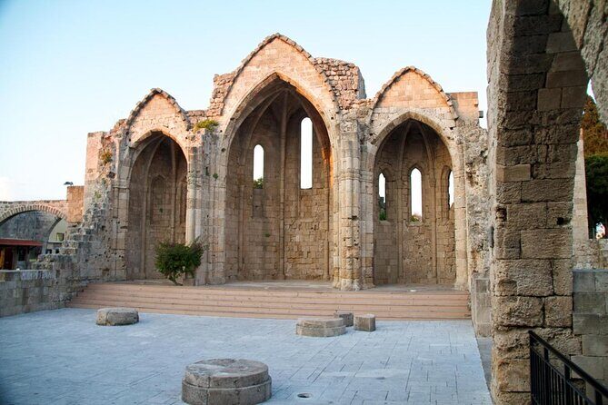 Rhodes Island Tour: Lindos, Old Town, Pottery Workshop, Wine Tasting - Key Points