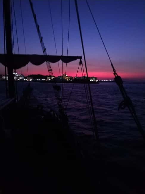 Rhodes: Night Cruise with Live Music and Sightseeing. - Practical Tips for a Great Experience