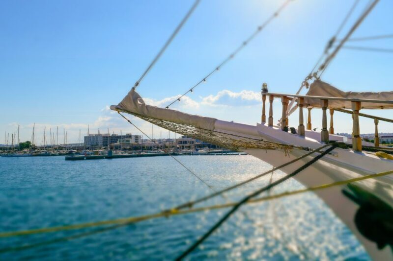 Rhodes: Sunset cruise, swimming stop, snaks & Drinks - Key Points