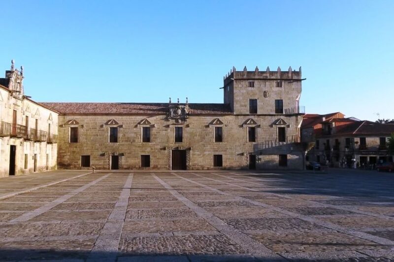 Rías Baixas: Guided Day Tour from Santiago with Boat Ride - Who Is This Tour Best For?