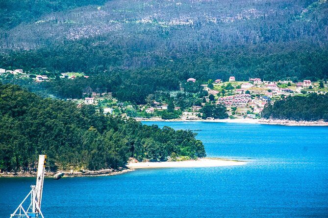 Rías Baixas Private Tour from Santiago de Compostela - Key Points