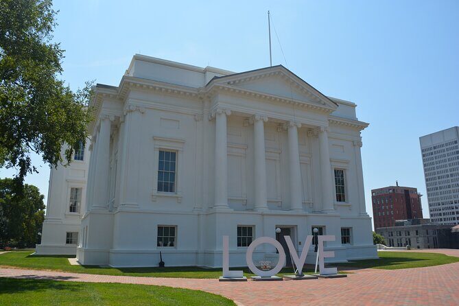Richmond Capitol Grounds Walking Tour with Expert Historian - A Closer Look at the Richmond Capitol Grounds Walking Tour