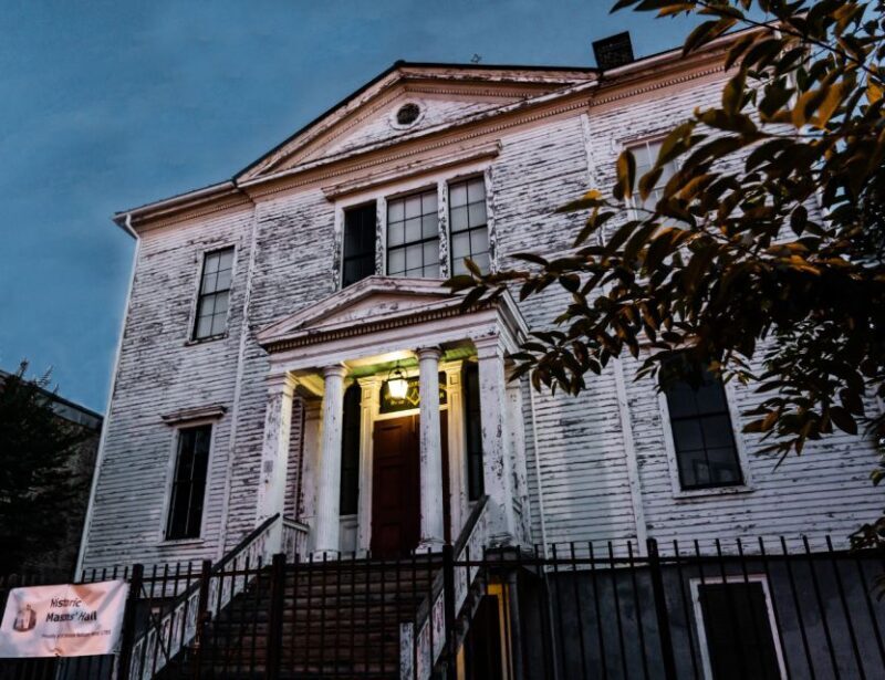 Richmond Ghosts Boos and Booze Haunted Pub Crawl - FAQs