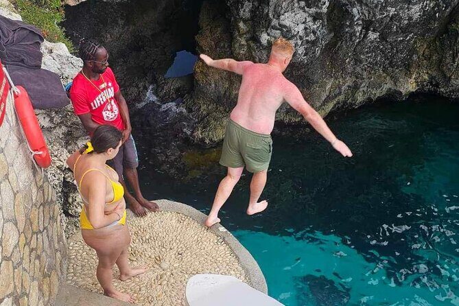 Rick's Cafe 4 in 1 Experience - Exploring the Rick’s Cafe 4 in 1 Experience