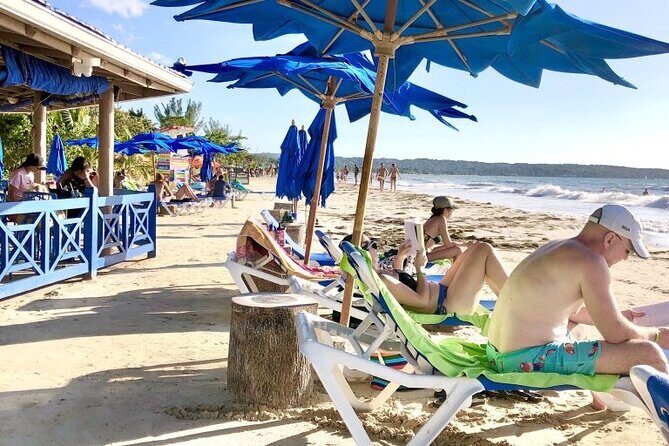 Rick's Cafe and 7 Mile Beach Tour with Transportation - Authentic Experiences and Tips