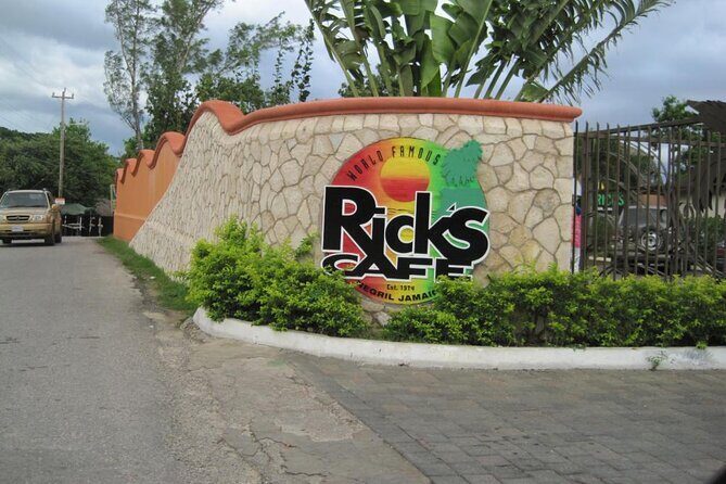 Ricks Cafe and Negril Seven Miles Beach Irie Tour - Introduction