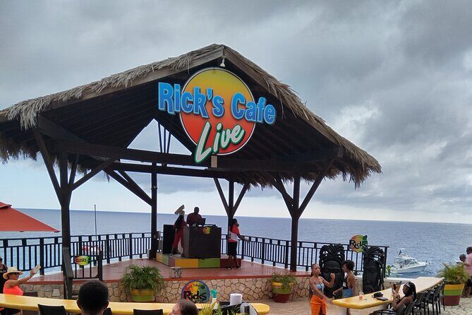 Ricks Café and Seven Mile Beach Negril Private Guided Tour - FAQ