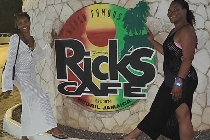 Rick's Cafe and Seven Mile Beach Private Transportation - FAQ