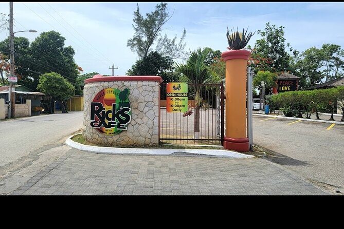 Ricks cafe negril tour - An In-Depth Look at the Rick’s Cafe Negril Tour