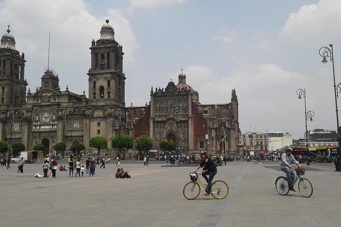 Ride Mexico City Historic Center, highlights w/ taco stop - FAQs