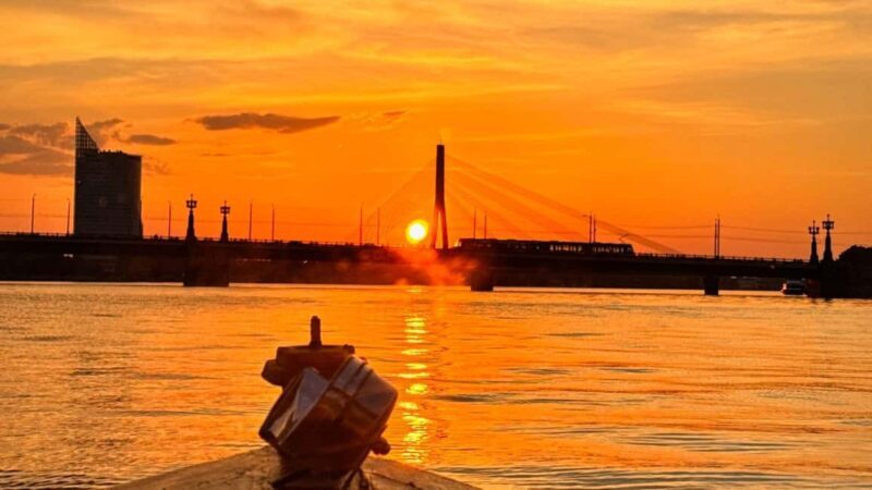 Riga: Canal Boat Tour with Welcome Drink & Audio Guide - Analyzing the Value and Practical Aspects