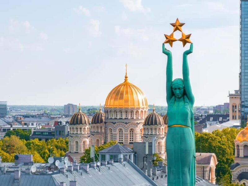 Riga: City Introduction Walking Tour with a Local Guide - Key Points