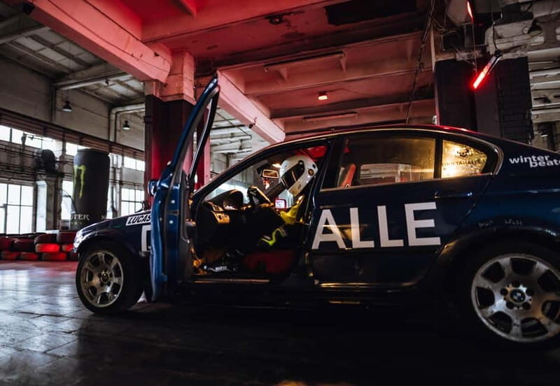 Riga | Drifta Halle: Drift ride in BMW - Key Points