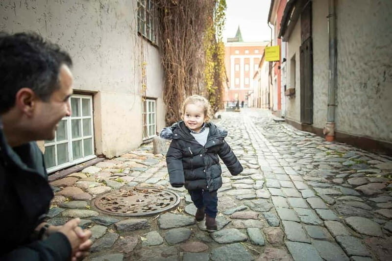 Riga Private Photoshoot Tour - Timing, Group Size, and Practicalities