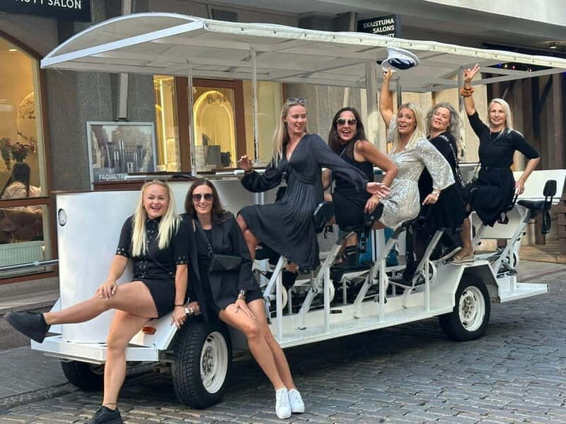 Riga: Prosecco Bike & Pub Crawl - Key Points