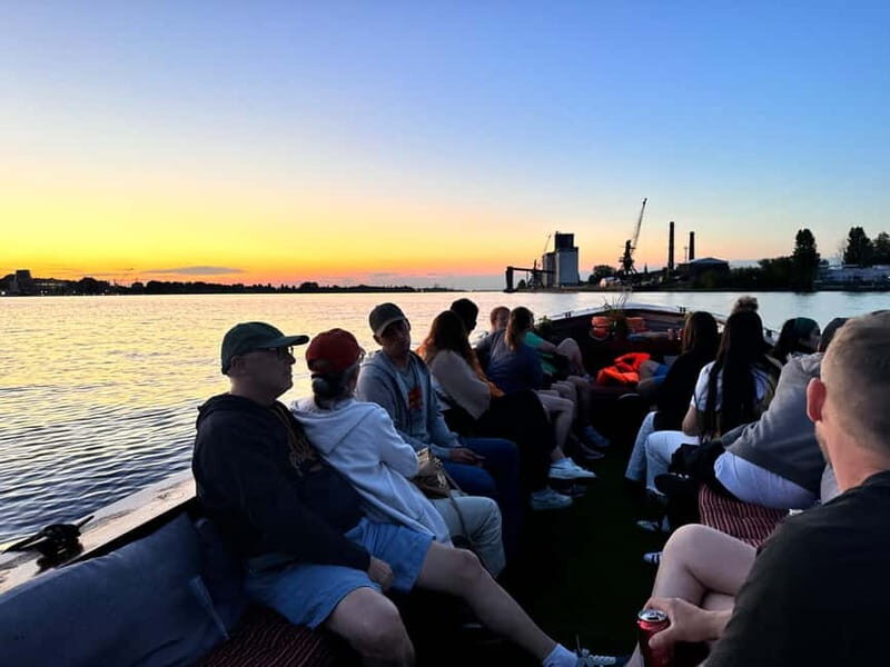 Riga: Sightseeing Cruise with Welcome Drink and Audio Guide - A Relaxing Way to See Riga