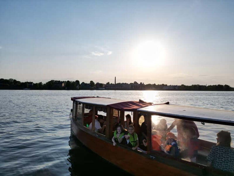 Riga: Sightseeing Cruise with Welcome Drink and Audio Guide - What We Love & What to Consider