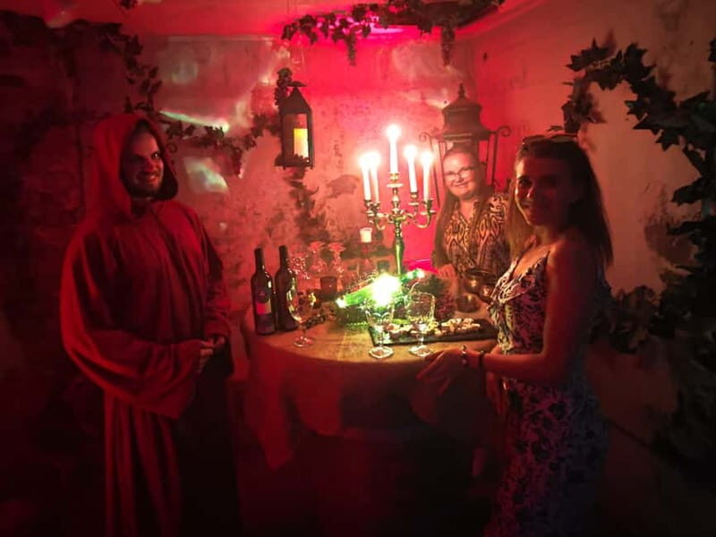 Riga: Yacht Tour with Medieval Banquet and Wine Tasting - A Closer Look at the Experience