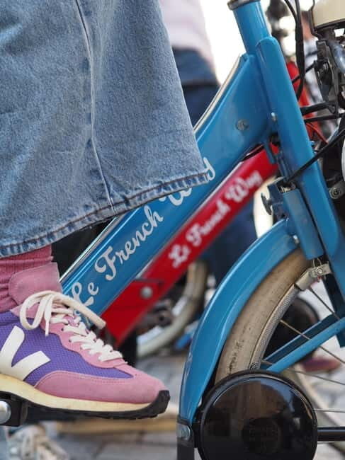 Right Bank by Vintage Bike: Guided Paris Tour on a Solex - Key Points