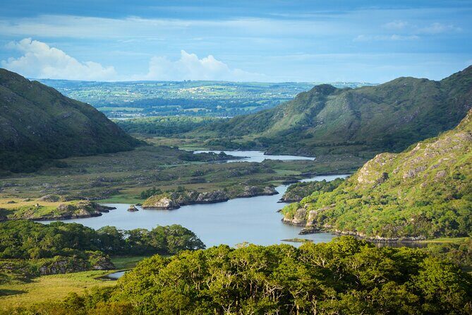 Ring of Kerry: Portmagee and Skellig Ring Tour from Killarney - An Introduction to Ireland’s Eclectic Coastline