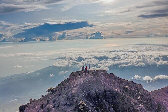 Rinjani Trekking 3D2N Summit - Full Trail - The Itinerary: From Sembalun to Senaru