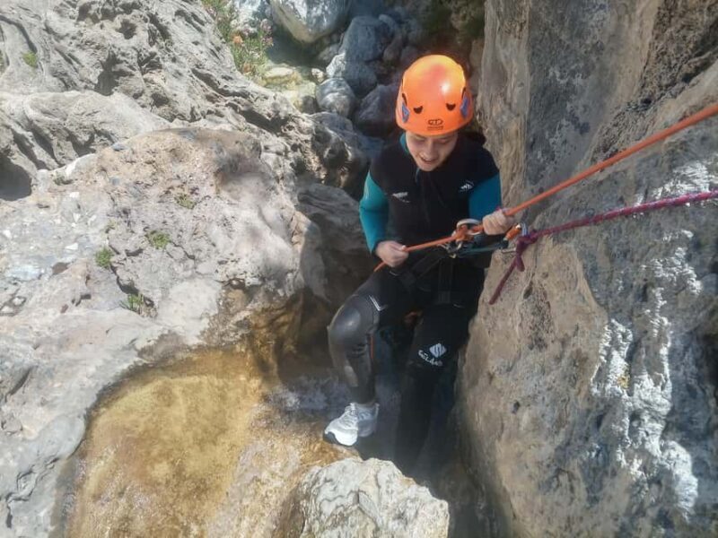 Río Verde, Otivar, Granada: canyoning, crystal clear waters, jumps, and rappelling. - The Experience Itself: Whats It Like?