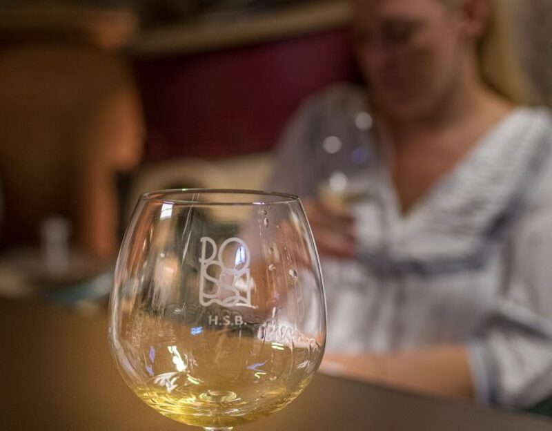 Riomaggiore: Cinque Terre Wine & Liqueur Tasting Experience - Who Should Consider This Tour?