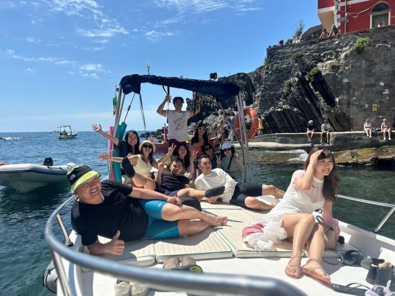 Riomaggiore: Guided Boat Tour around Cinque Terre - An In-Depth Look at the Experience