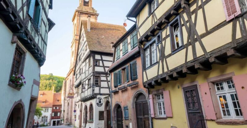 Riquewihr: Private Guided Walking Tour - The Main Stops and Their Significance