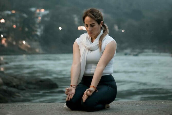 Rishikesh Morning Walk and Yoga Session by the Ganges - Rishikesh Morning Walk and Yoga Session by the Ganges: A Peaceful Dawn