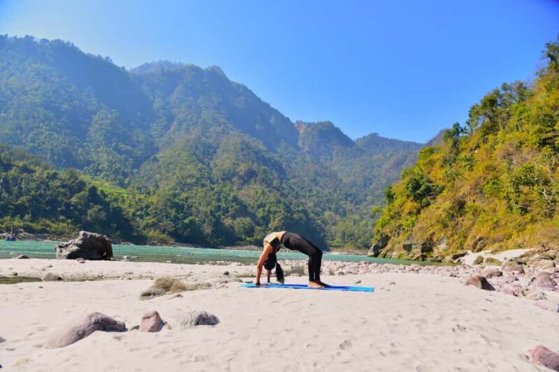 Rishikesh: Vashishta Cave, Nature Beach & Ganga Aarti Tour - What This Tour Offers: A Genuine Rishikesh Experience