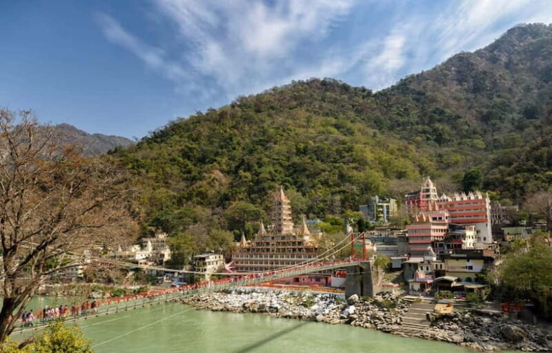 Rishikesh: Walking Tour of Ashrams and Ghats - Key Points