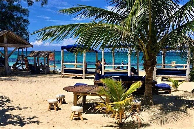 River Tubing & Beach - Exploring the White River Tubing Experience