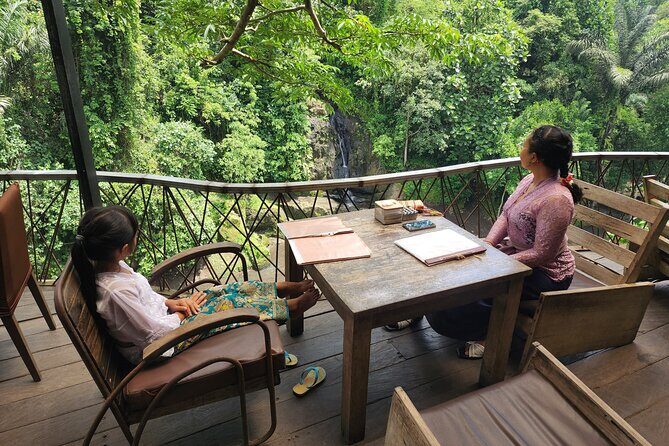 River Walk with Waterfalls and Cliffside Lunch Ubud Hidden Gems - FAQ