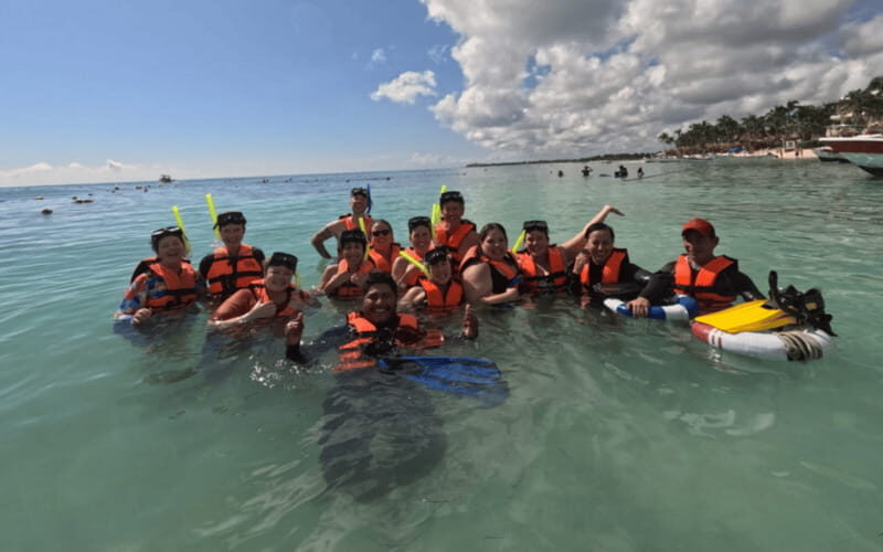 Riviera Maya: Tulum Ruins Tour, Turtle Swimming, Cenotes, and Lunch. - Key Points