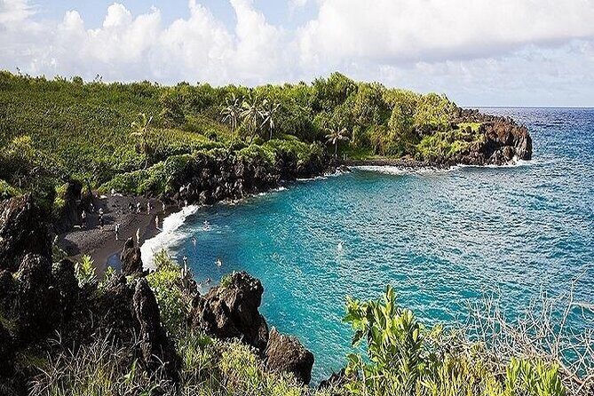 Road to Hana Deluxe Rainforest and Waterfall Experience from Oahu - Authenticity and Local Flavor