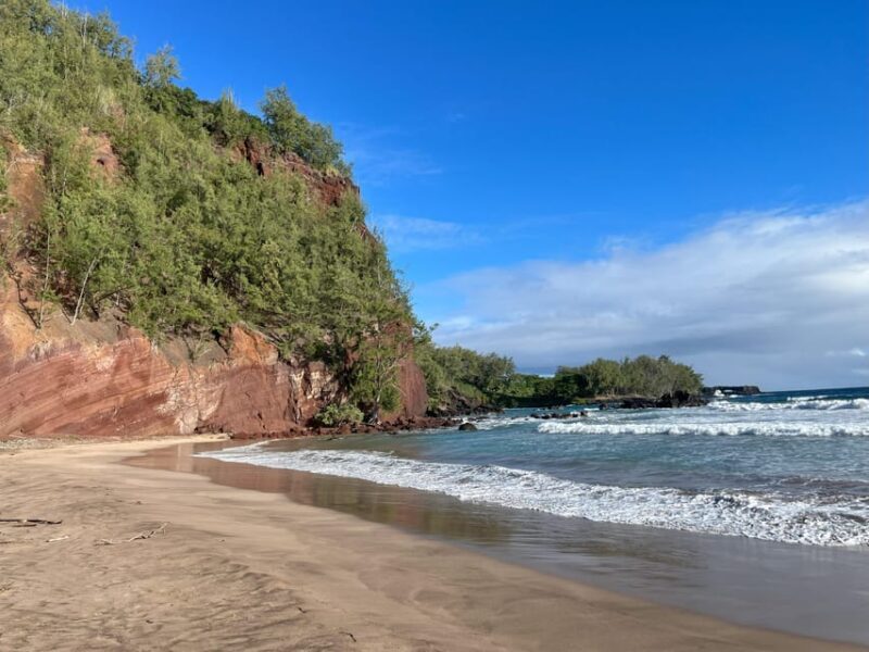 Road to Hana: Professional Guide, Food, Swimming, Waterfalls - Why Choose This Tour? An In-Depth Look
