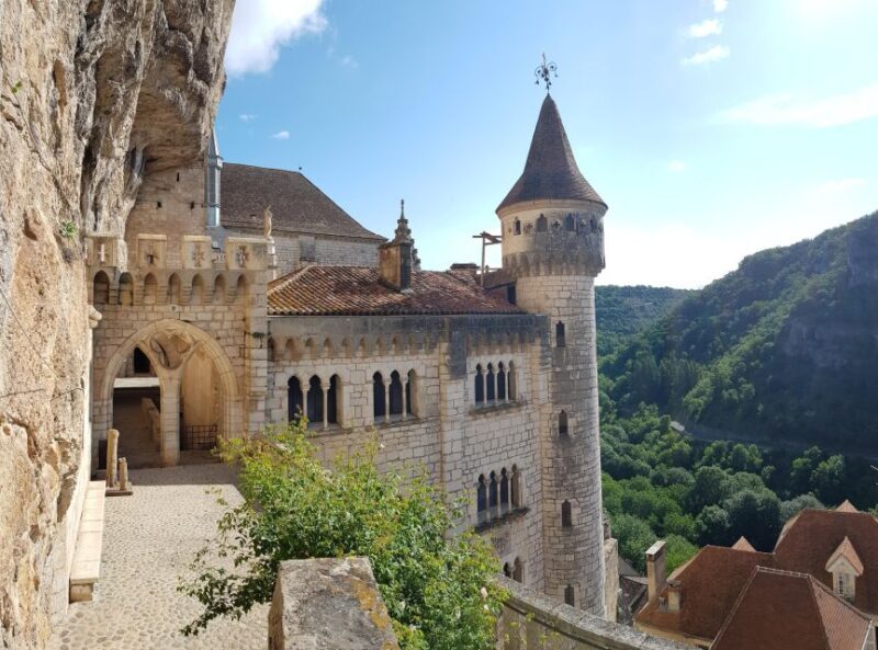 Rocamadour : private walking tour with a registered guide - The Itinerary in Detail: What You’ll Experience