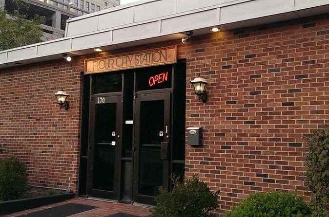 Rochester Bar Hunt: Rochester Rocks - Who Should Consider This Experience?