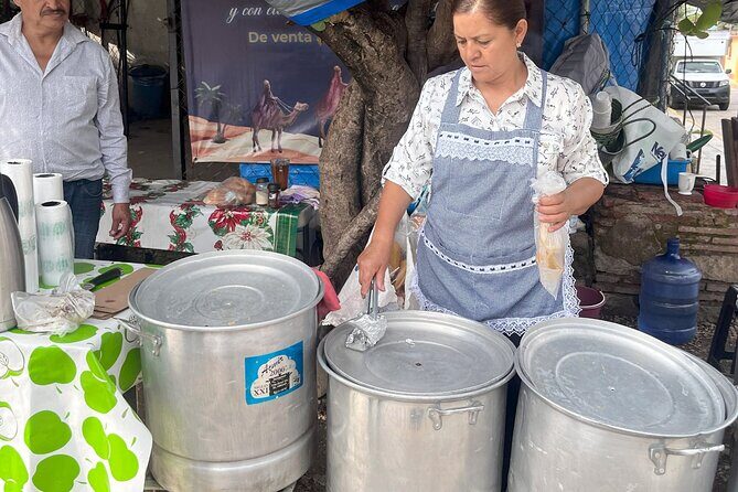 Rock climbing in Oaxaca with local climbers - Frequently Asked Questions