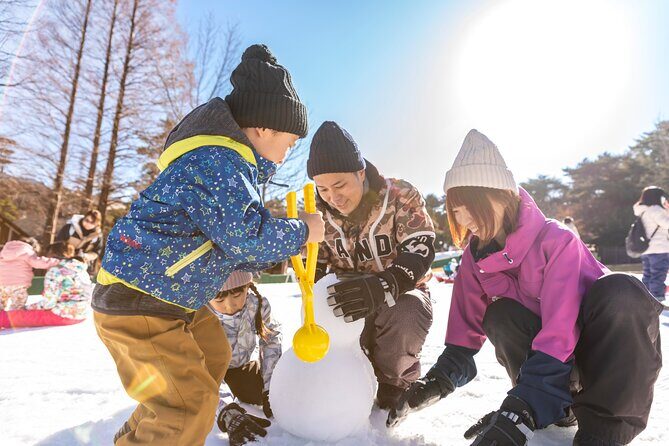 Rokko Snow Park Winter Ski and Arima Onsen Day Tour from Osaka - The Hot Spring Experience at Arima Onsen