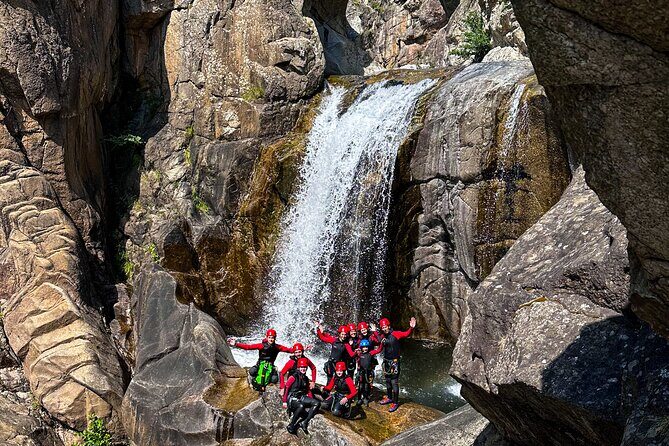 Rolling-Stone, 1/2 D Canyoning in Ardèche, Go on an adventure! - Discovering the Ardèche Canyoning Tour with Rolling-Stone