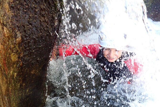 Rolling-Stone, 1/2 D Canyoning in Ardèche, Go on an adventure! - The Guides and Atmosphere