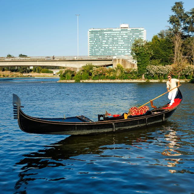 Roma: The one and only Roma Gondola tours on the lake! - FAQ