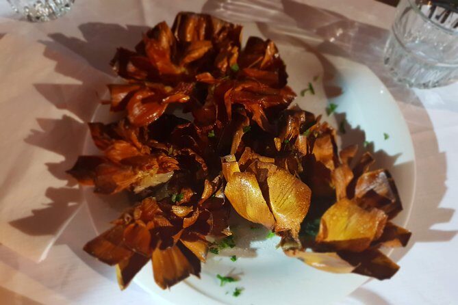 Roman Evening Food & Wine Tour in the Jewish Ghetto and Campo Marzio - Guides and Group Dynamics