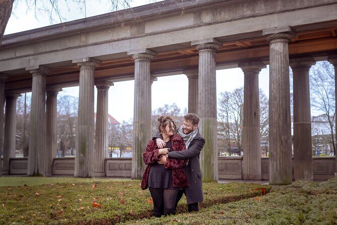 Romantic Couple Photoshoot in the Heart of Berlin - Key Points: