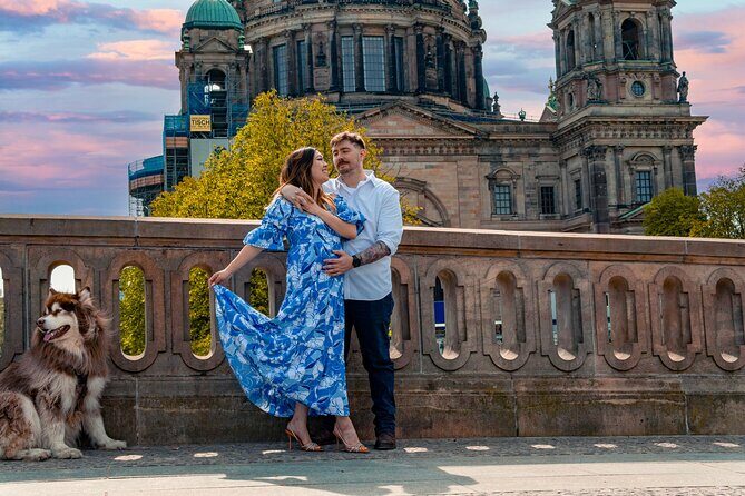 Romantic Couple Photoshoot in the Heart of Berlin - Who Should Consider This Experience?