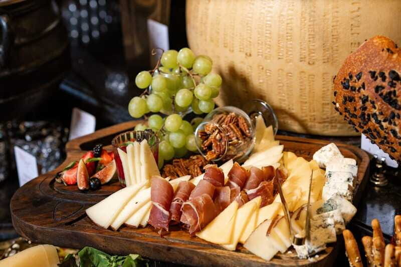 Romantic Dinner at Bovinos Steakhouse - Frequently Asked Questions